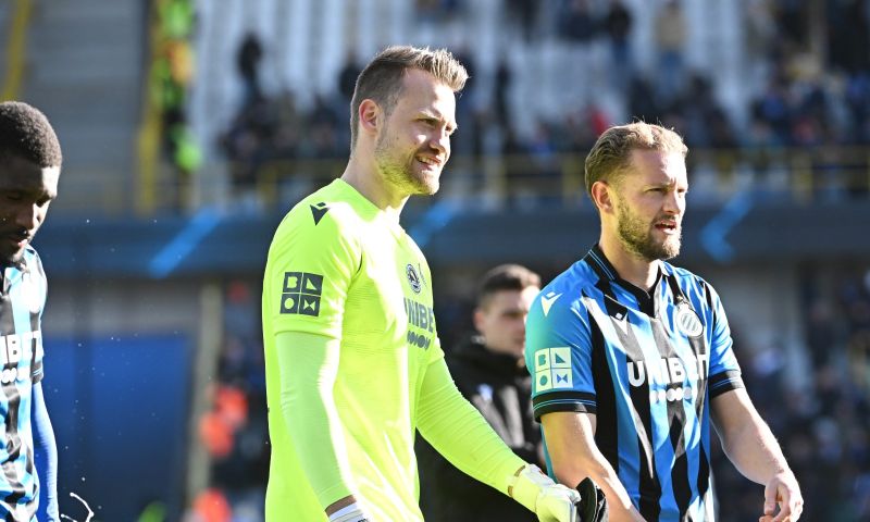 VAR onder vuur in België: elleboogstoot van Brugge-speler blijft onbestraft