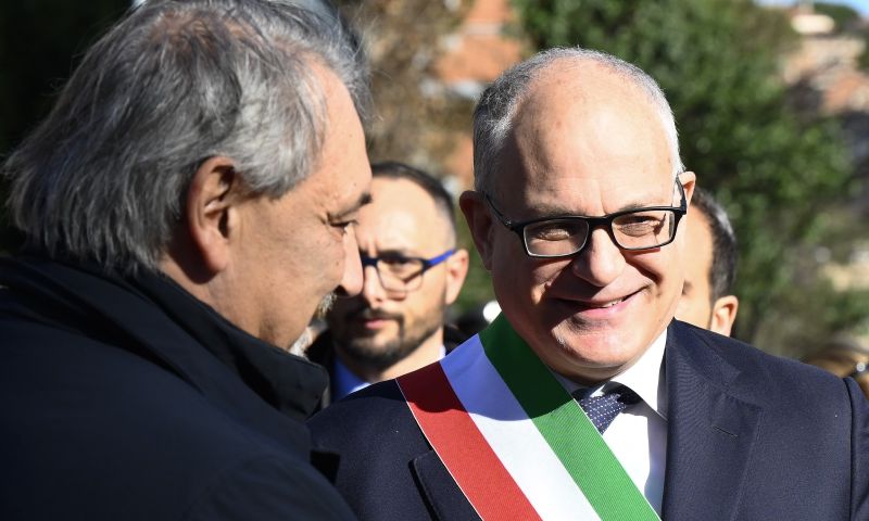 Burgemeester Rome duidelijk: 'Willen hier geen Feyenoord-fans hebben'