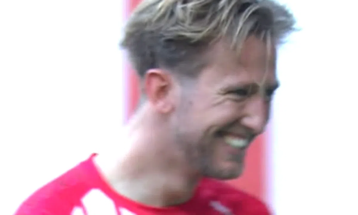 De beelden: 'Vloek van Vlap' verbroken, blije Twentenaar scoort tegen Cambuur