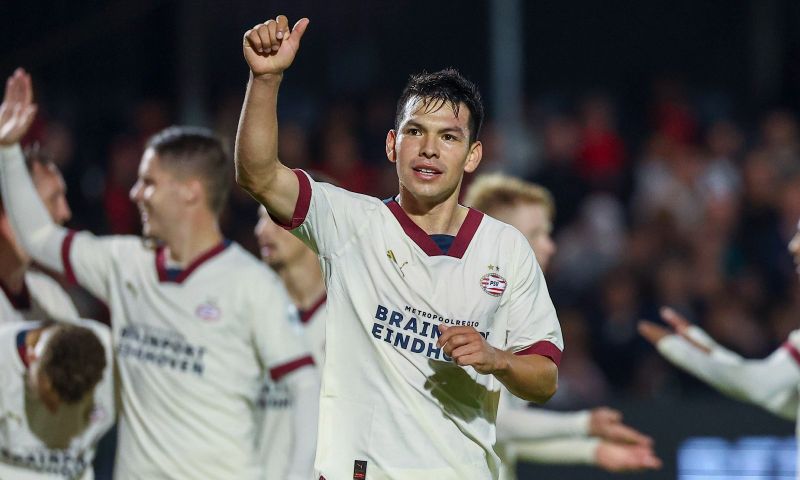 PSV heeft geen kind aan Almere en beleeft mooie avond met eerste van Lozano