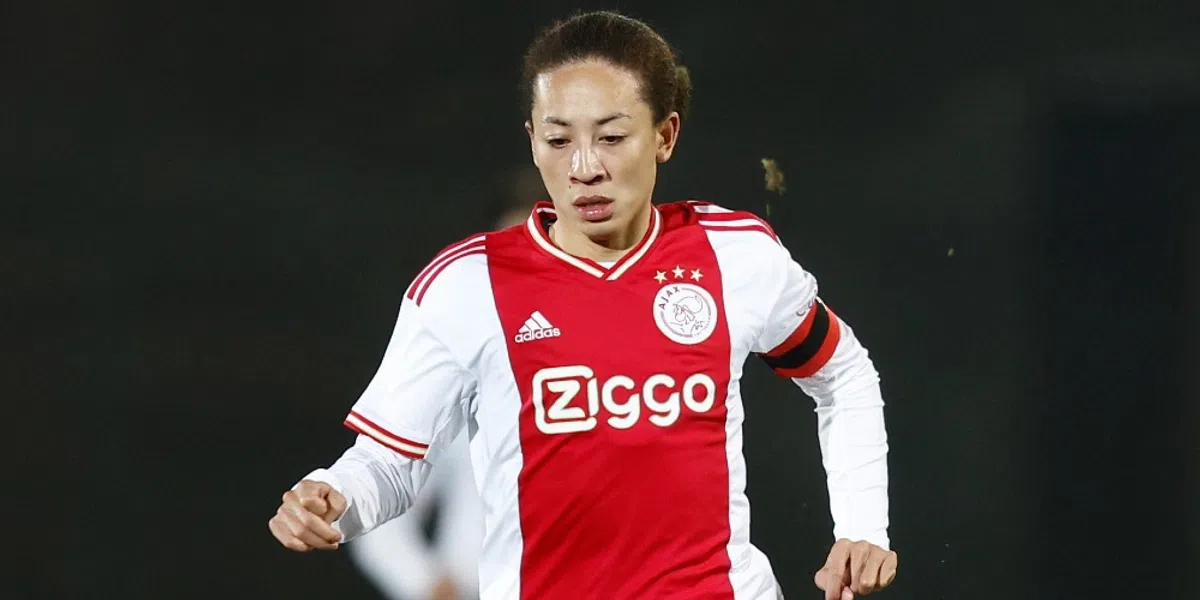 'Ajax komt er toch uit met Rotterdammers en halen middenvelder terug ...