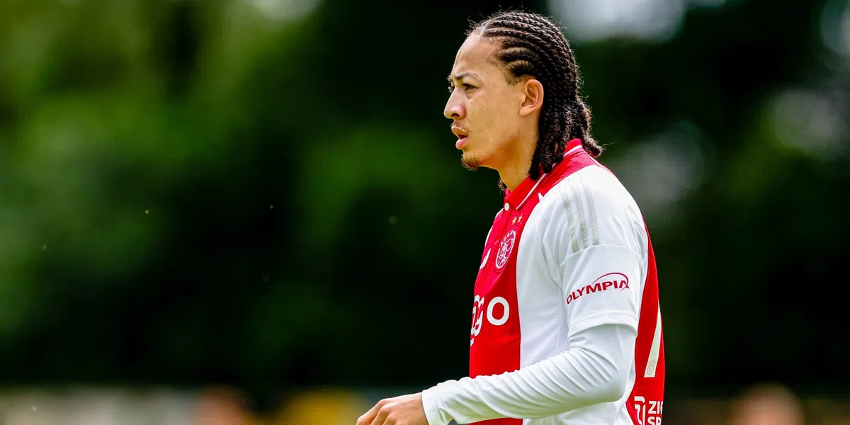 Fitz-Jim gaat in op Ajax-toekomst: dit vertelt het talent over zijn ambities in Amsterdam