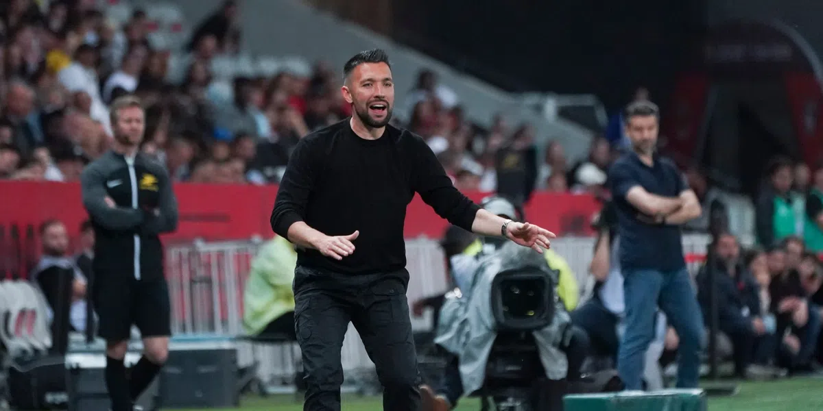 ESPN: Farioli gooit Ajax-elf volledig om en wijzigt op zes plekken tegen Heerenveen