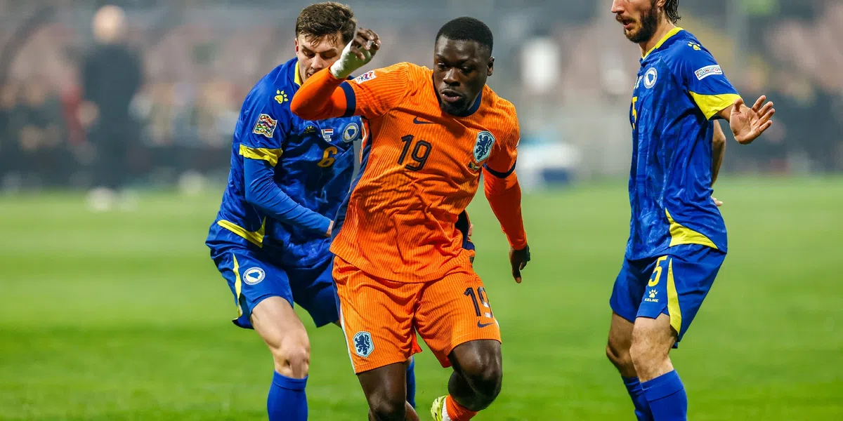 Dit zegt Brobbey over zijn eerste goal voor Oranje en de reden van zijn wissel
