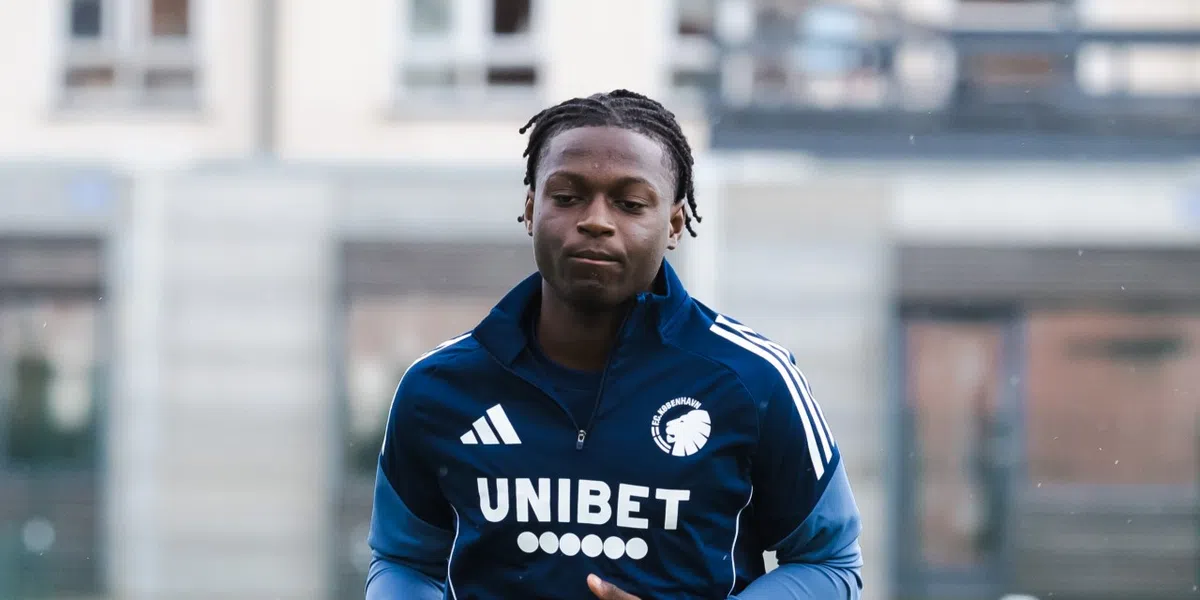 'PSV in de markt voor broertje (17) van voormalig Ajax-speler Daramy'