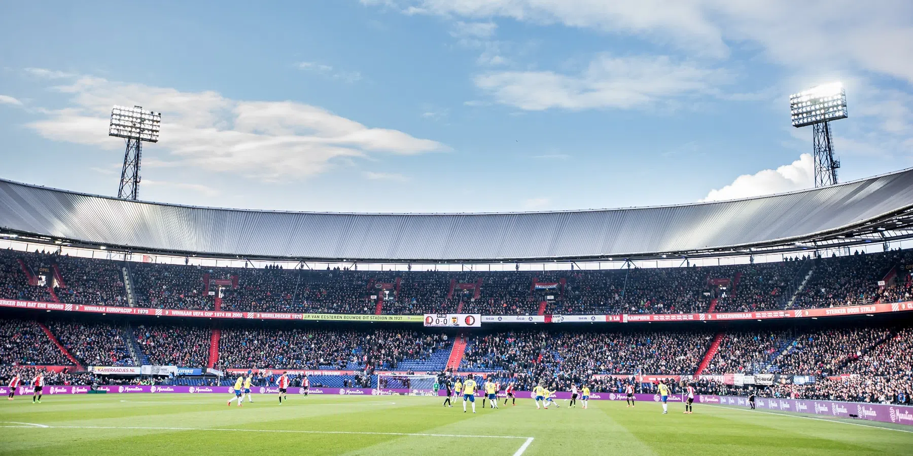 Dit is de gehele selectie van de Feyenoord Legends