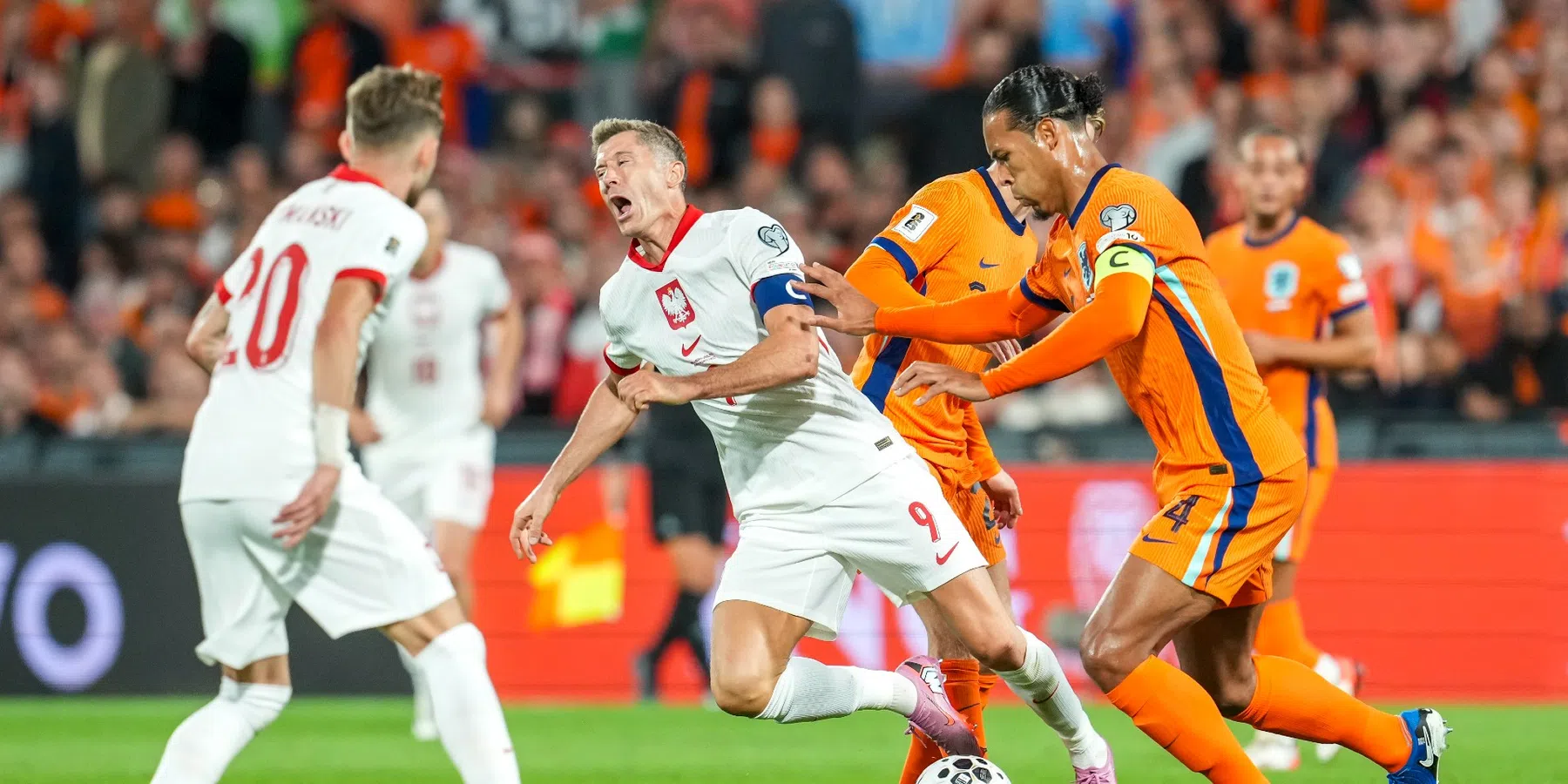 Kranten: Oranje morst punten in WK-kwalificatie: 'Een dure misstap, een ...