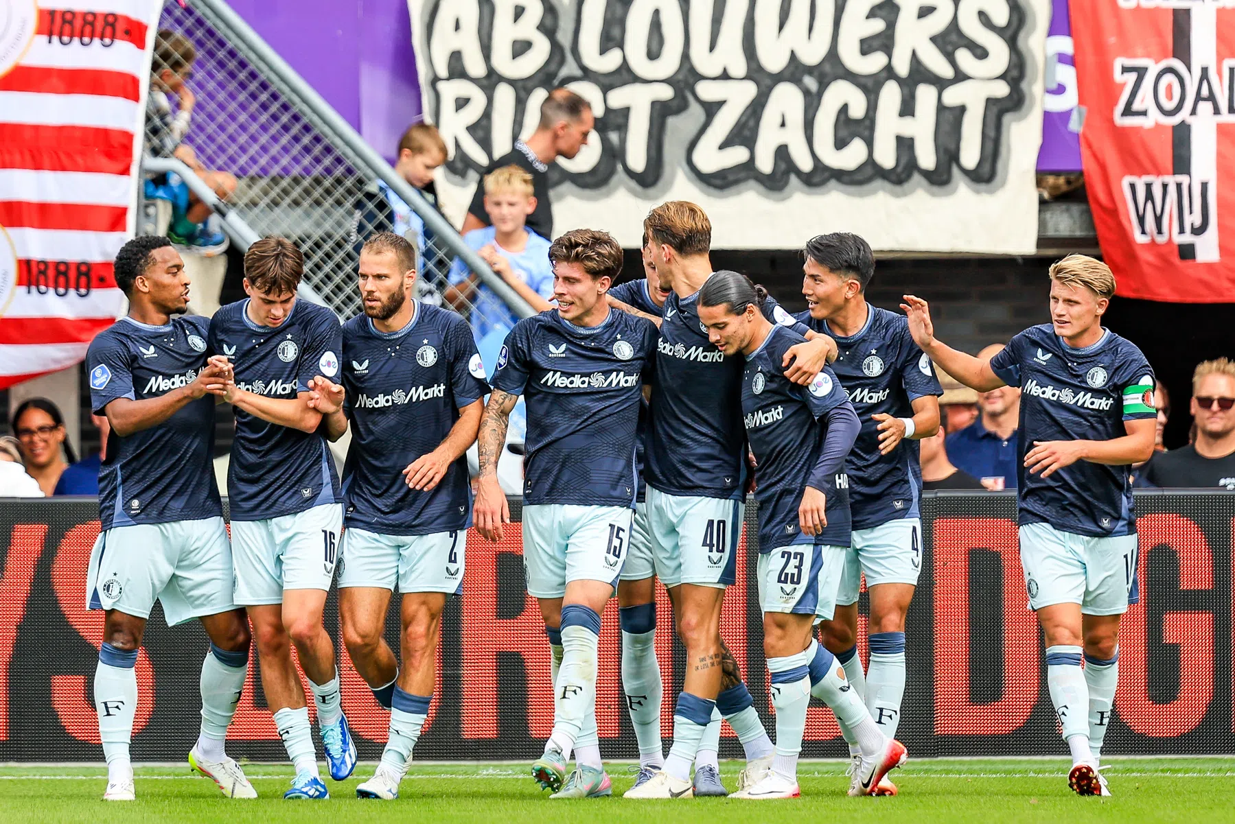Vermoedelijke opstelling Feyenoord tegen Fortuna in de Eredivisie ...