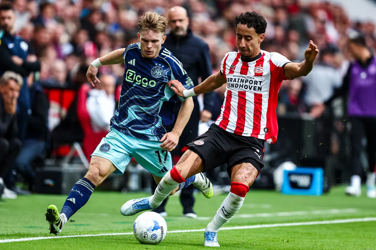 PSV en Ajax delen de punten in enerverende Topper | VoetbalNieuws
