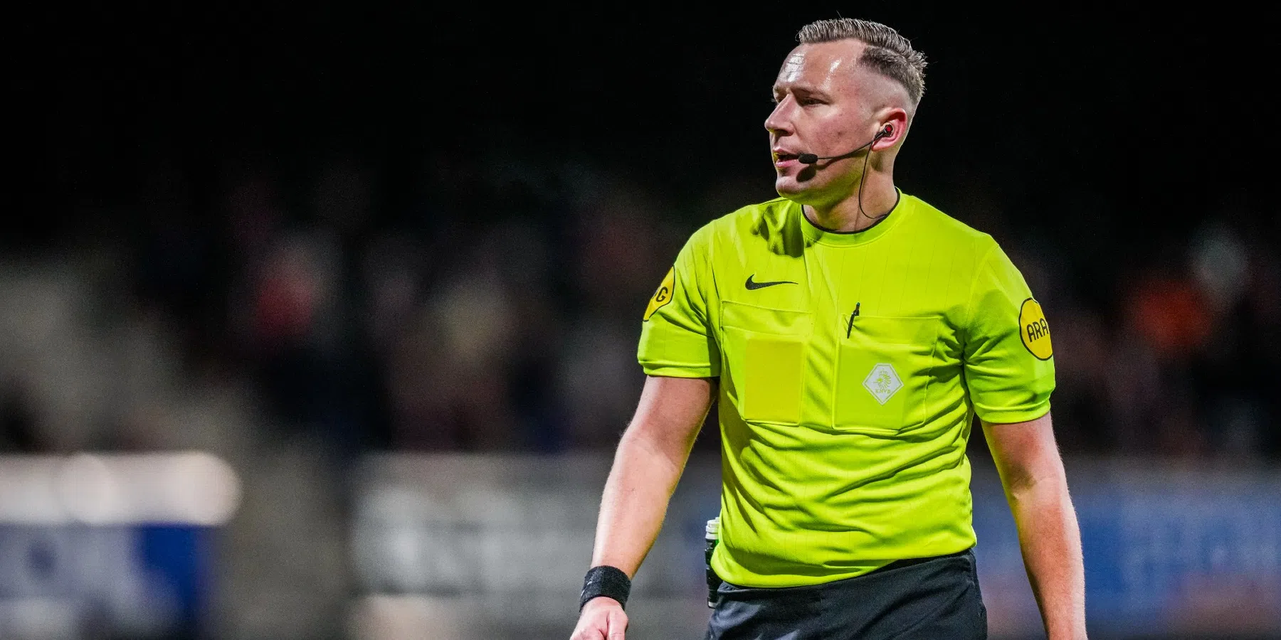 Nieuwe leidsman voor Ajax: deze jonge scheids fluit duel met Excelsior ...