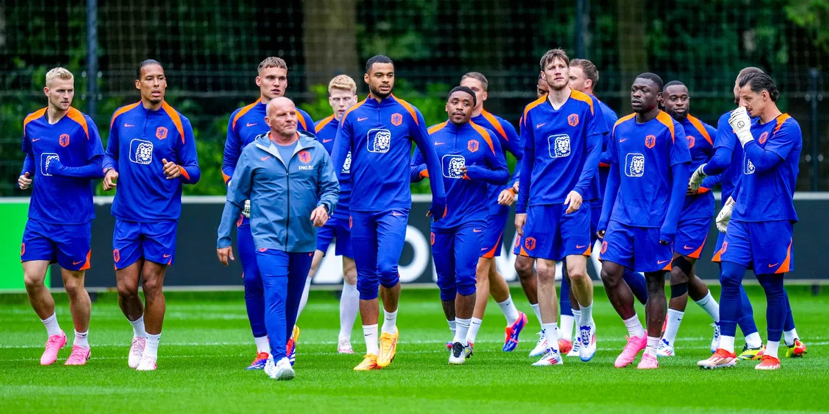 WK-shirts Oranje uitgelekt: Dit zijn de nieuwe tenues van Nederlands elftal
