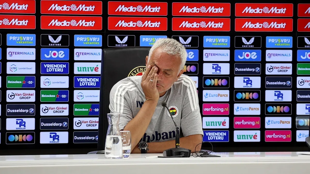 Mourinho aangeslagen na plots overlijden Porto-legende Jorge Costa